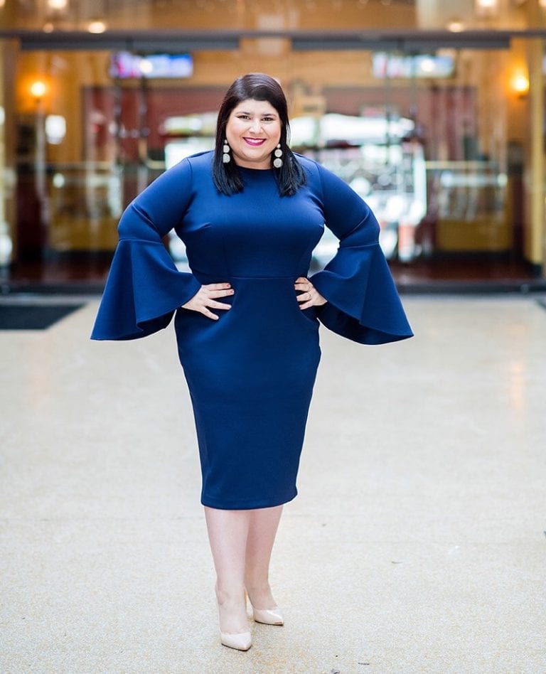 Jennifer Robinson in the self-affirming "power pose." - SAVVY MAINLINE